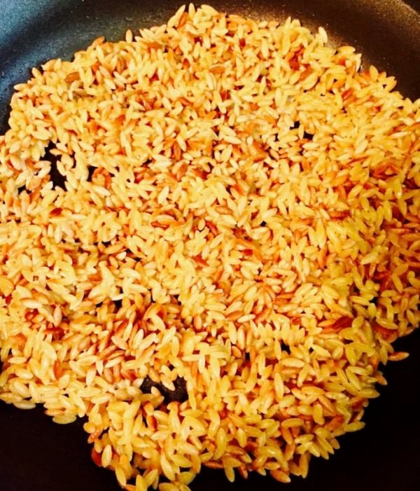 Easy Orzo Pilaf with Lemon and Chives | gritsandpines.com