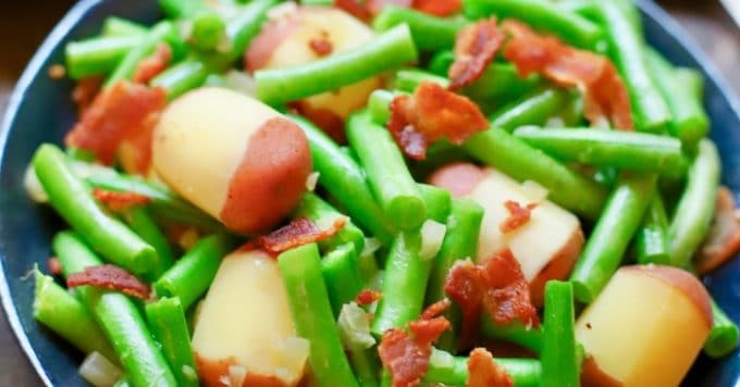 Southern Green Beans and New Potatoes Recipe | gritsandpinecones.com