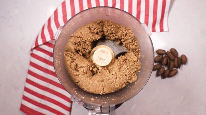 Easy Homemade Pecan Butter Recipe (How to Make) - Grits and Pinecones