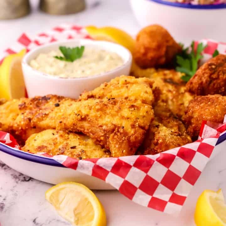 Crispy Fried Grouper | gritsandpinecones.com