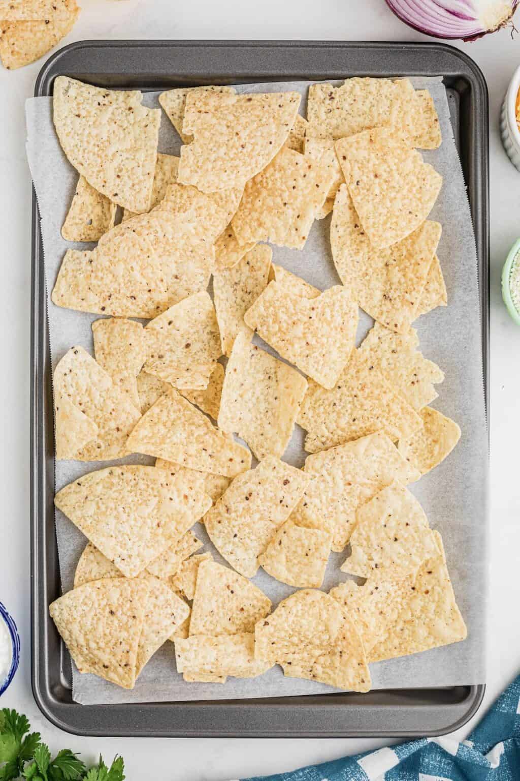 Loaded Ground Beef Nachos (Easy Oven Recipe, Crispy & Cheesy)