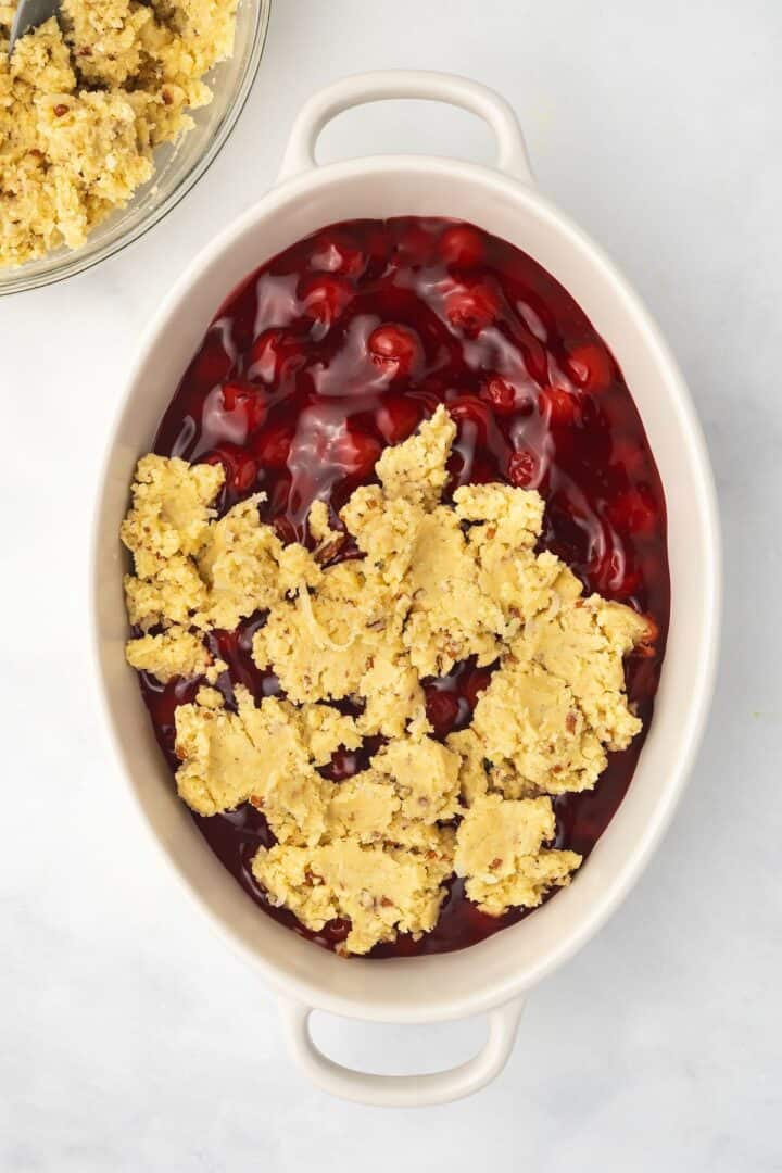 Cherry Cobbler with Cake Mix Recipe (Quick and Easy) - Grits and Pinecones