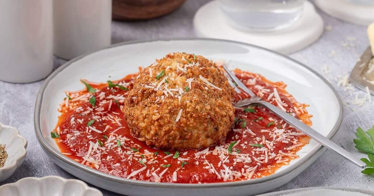 Fried Burrata Recipe (Crispy, Creamy Party Appetizer) - Grits and Pinecones